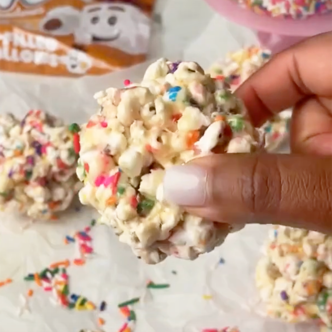 Salted Caramel Marshmallow Birthday Popcorn Balls – Stuffed Puffs