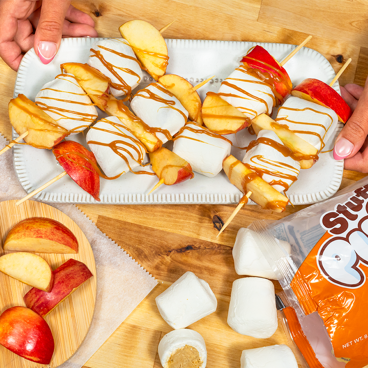 Caramel Apple Skewers – Stuffed Puffs